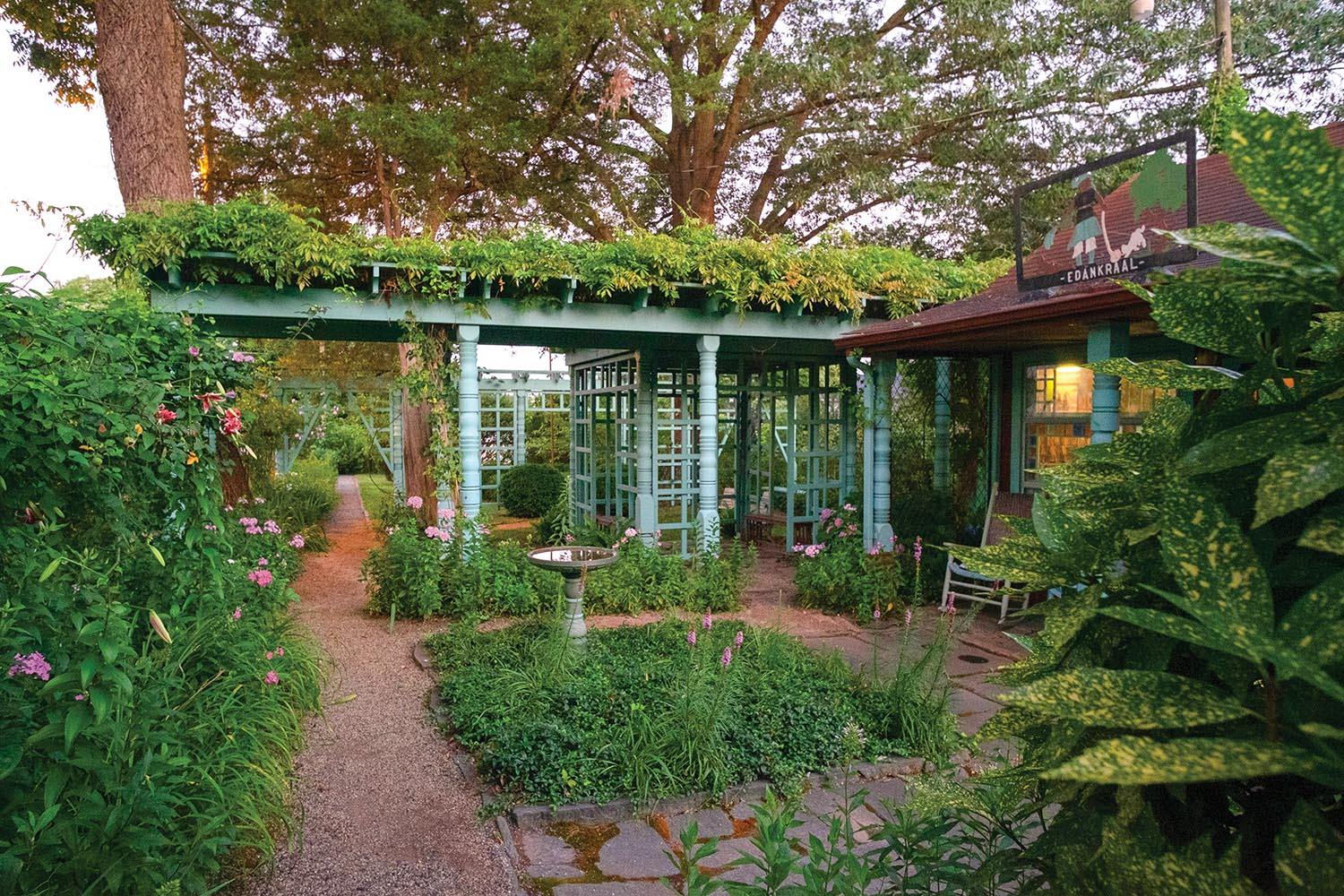 Anne Spencer: Garden as Muse - Flower Magazine